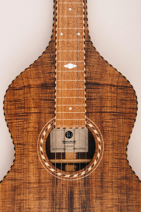 No. 400 | Richard Wilson Guitars